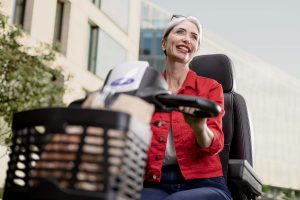 Powered Wheelchairs – Invacare Canada